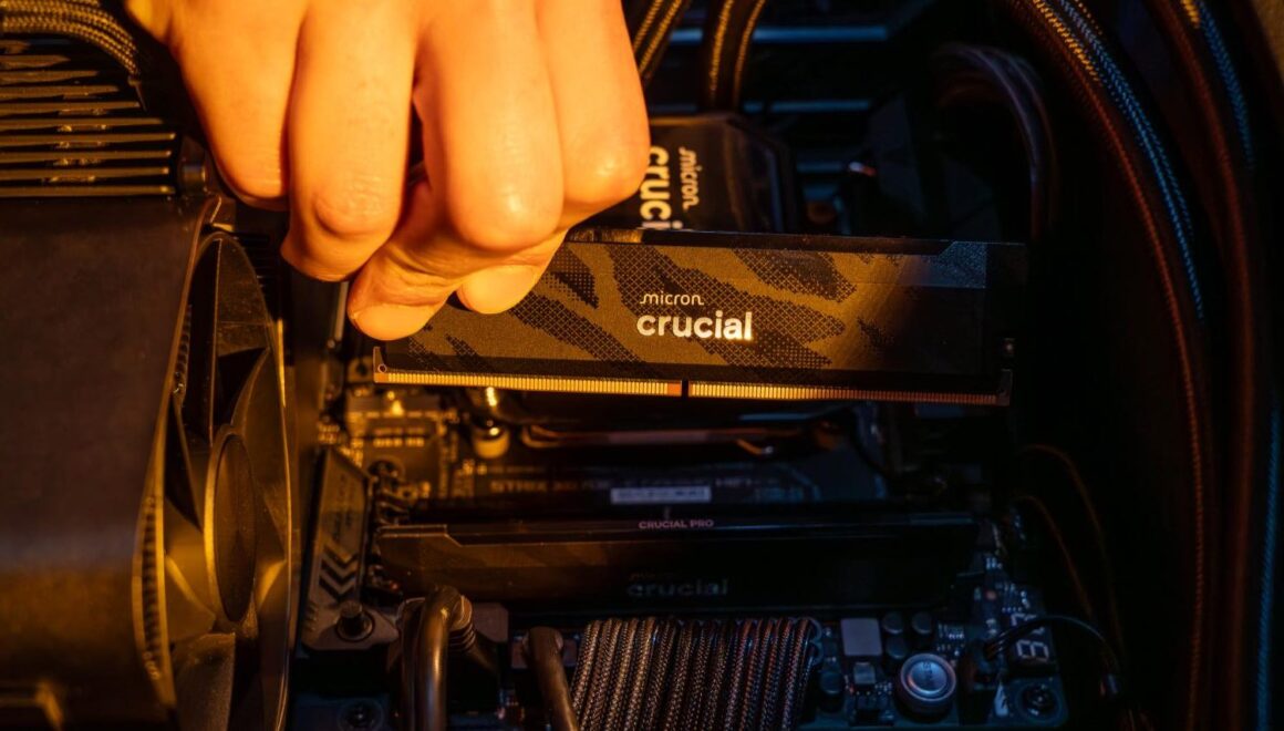 Crucial Pro OC DDR5 Gaming DRAM'ı Duyurdu: CL32'de 6400 MT/s'ye Kadar ...