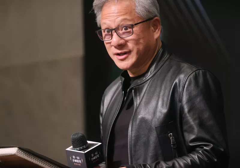 Jensen Huang: Yapay Zekâ Karamsarlığı Topluma Zarar Veriyor - Techolay